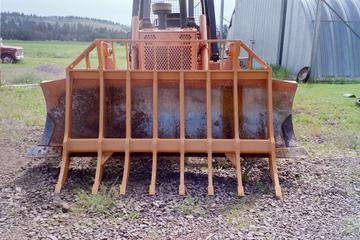 Front View - Dozer Brush Rake | Yesterday's Tractors Forums