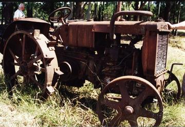Case R Tractor From 1938 As Found | Yesterday's Tractors Forums
